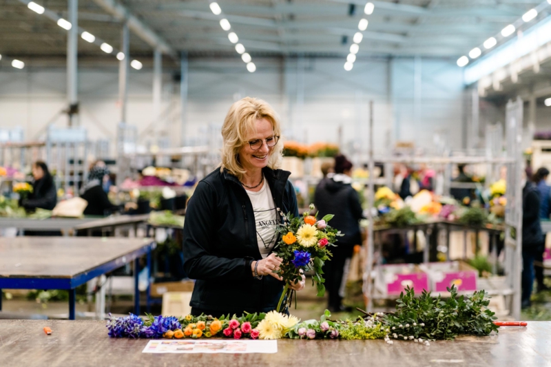 Homepage - Retail Flowers & Plants