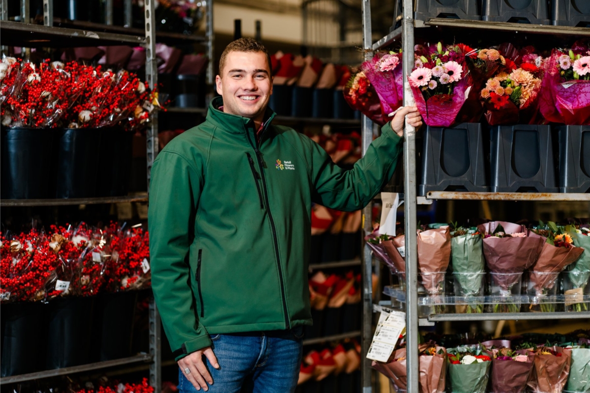 Get to Know Us Better- Retail Flowers & Plants - Brightening the World ...